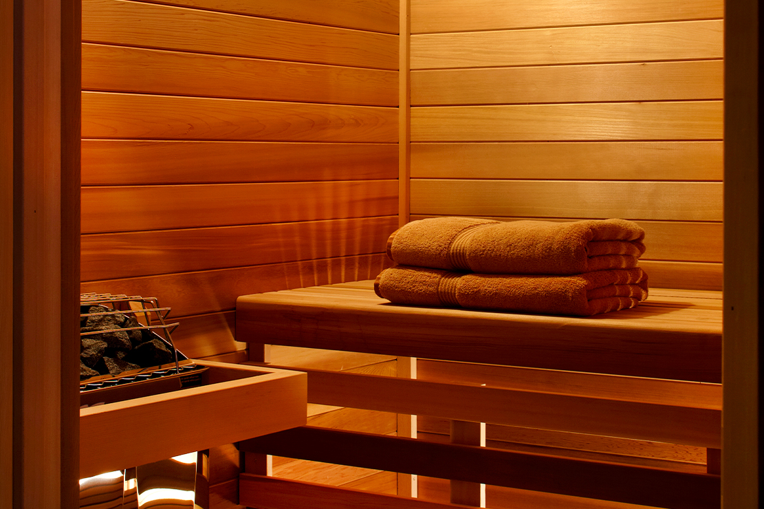 7 Sauna Benefits for Your Health and Wellness – ResortPass | Blog